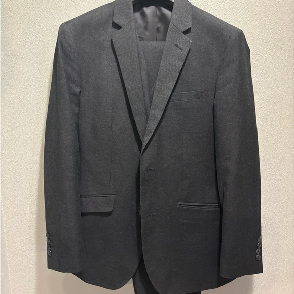 Alain Dupetit | Suits & Blazers | Charcoal Subtle Plaid 3 Piece Suit ...